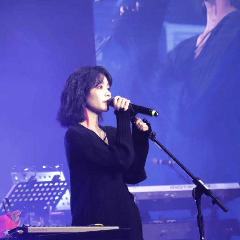 路 过 人 间（抖音热门 胡海泉/房东的猫） - 桃儿超可爱 - 单曲 - 网易云音乐