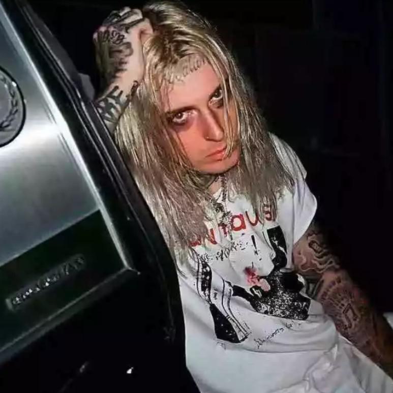 GhosteMane：橄榄球运动·天体物理学·金属新浪潮 - 专栏文章 - 网易云音乐