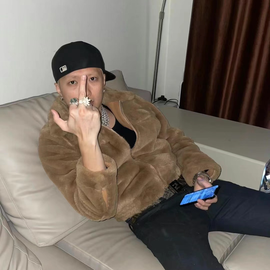 Dancin on my own(艾志恒Asen) - Dancin' On My Own(艾志恒Asen） - 电台节目 - 网易云音乐