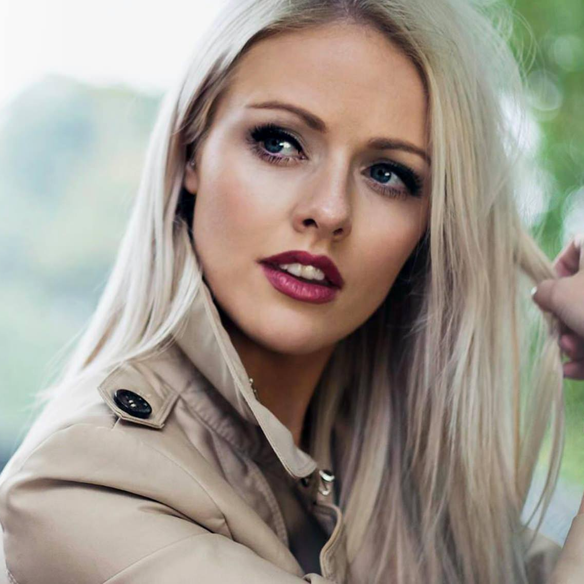 Beth（Beth Whale） - 歌手 - 网易云音乐