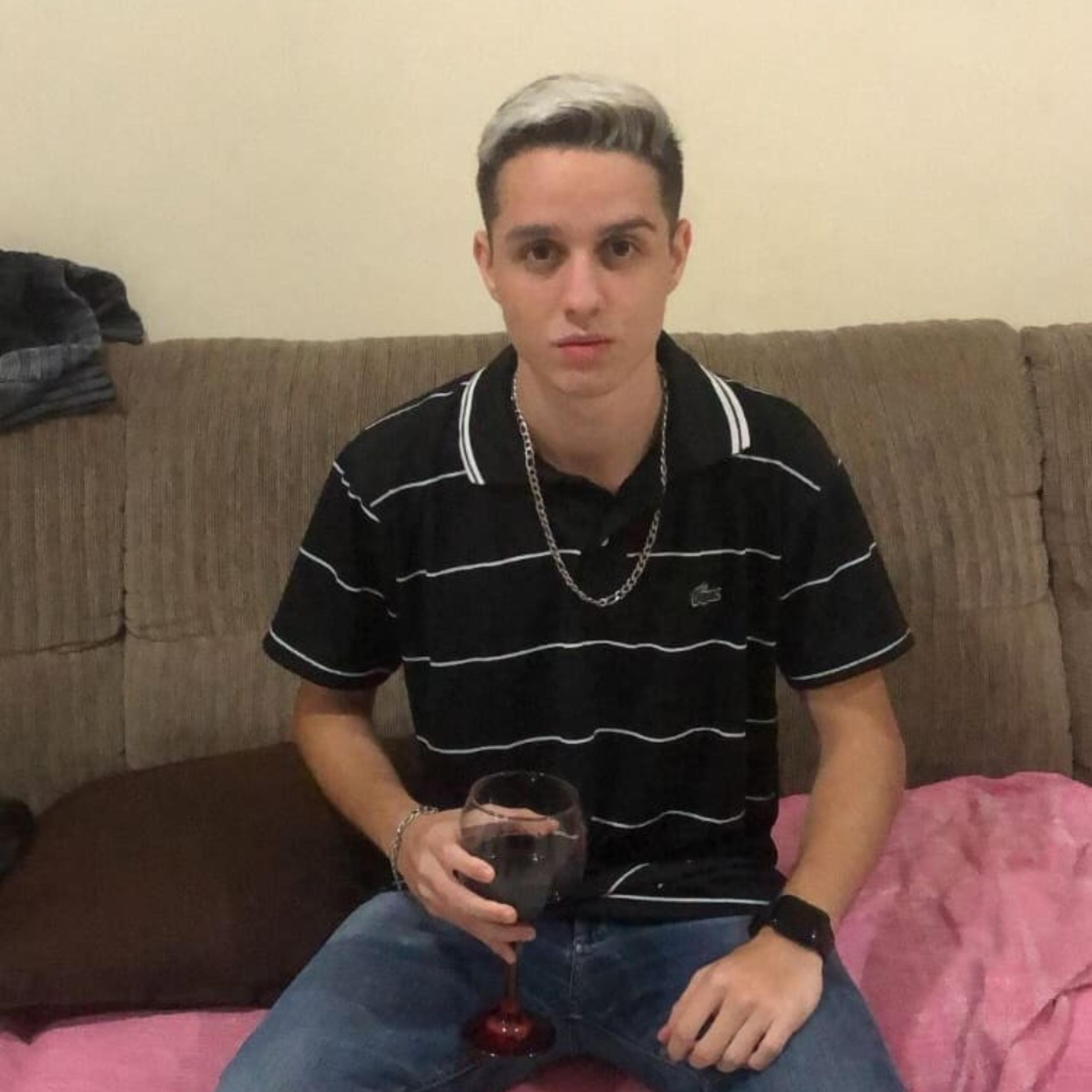 Maloqueiro Chique - Mc Yan - 专辑 - 网易云音乐