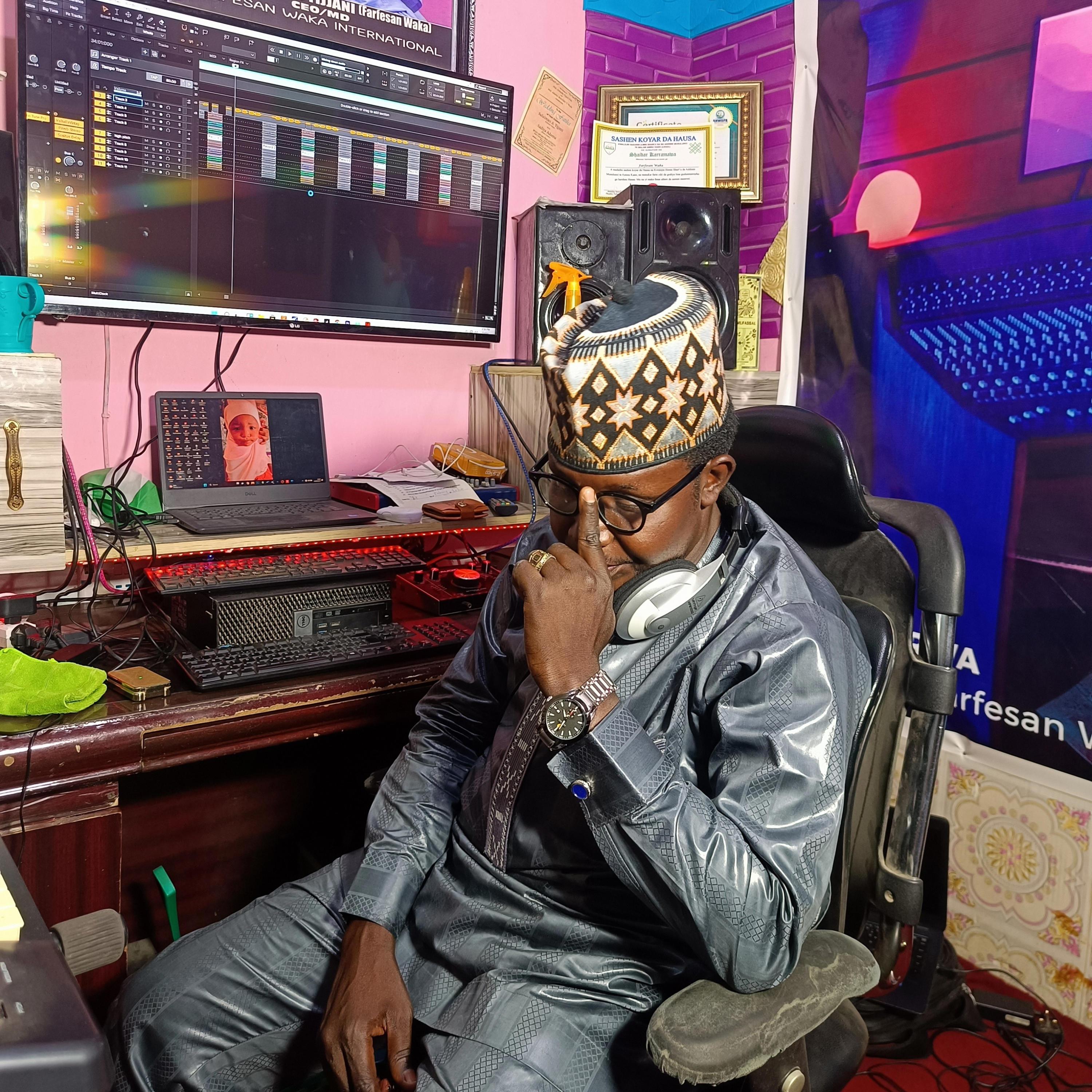 BAREMA (feat. Alan waka & Yahaya Makaho) - Farfesan Waka/Alan Waka ...