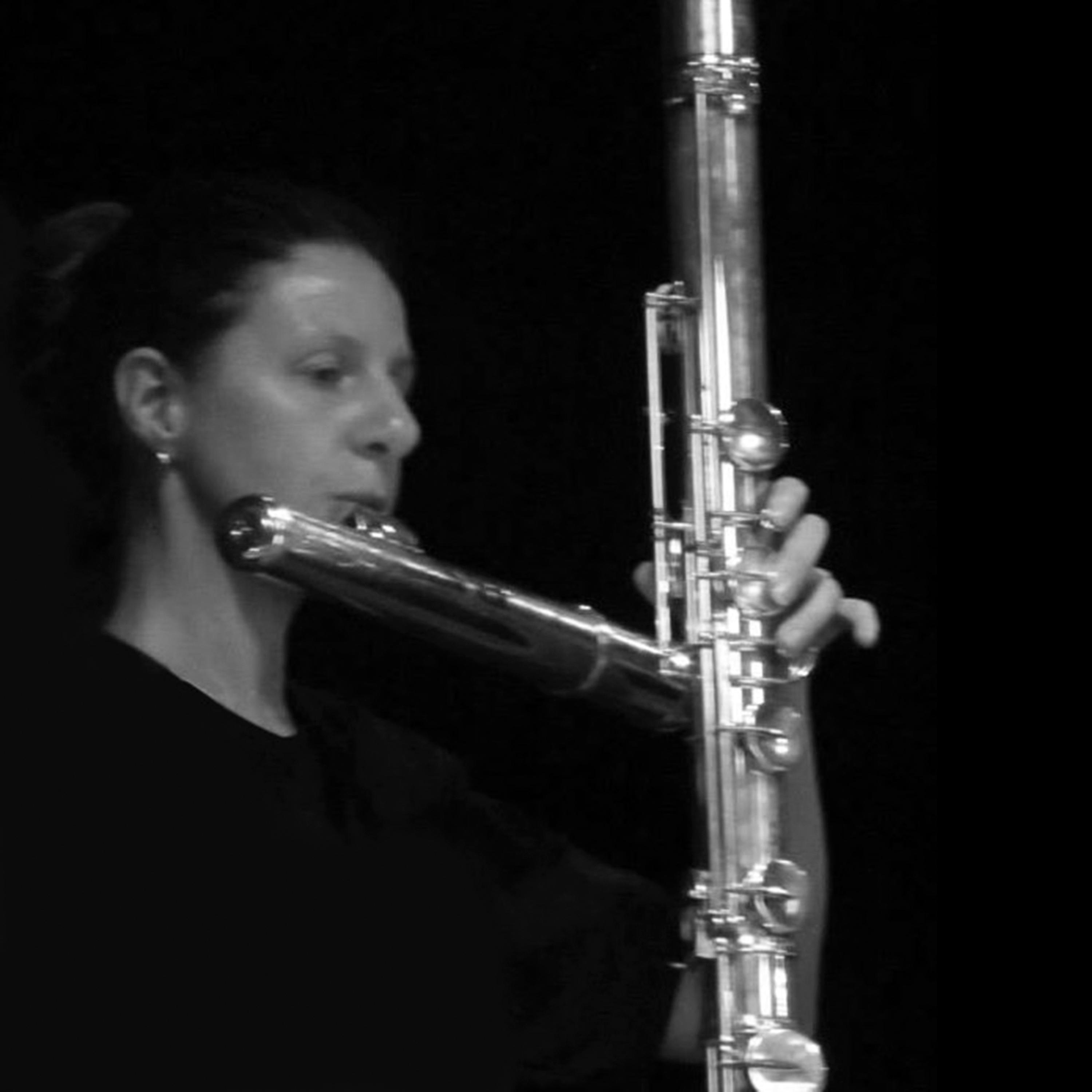 Las Voces Oscuras al Ras de la Tierra - Mariano Rocca/Patricia García ...