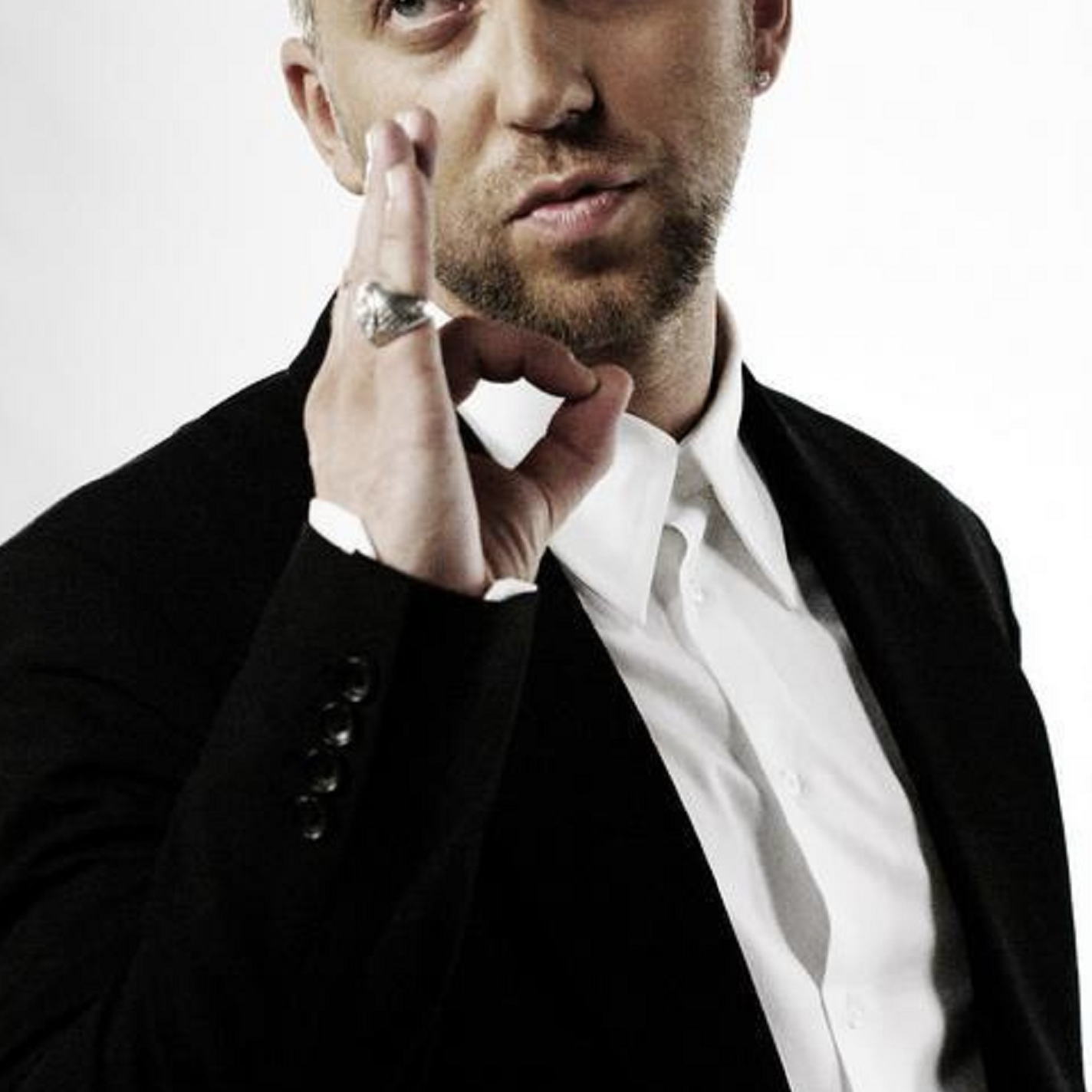 Seryoga - 歌手 - 网易云音乐