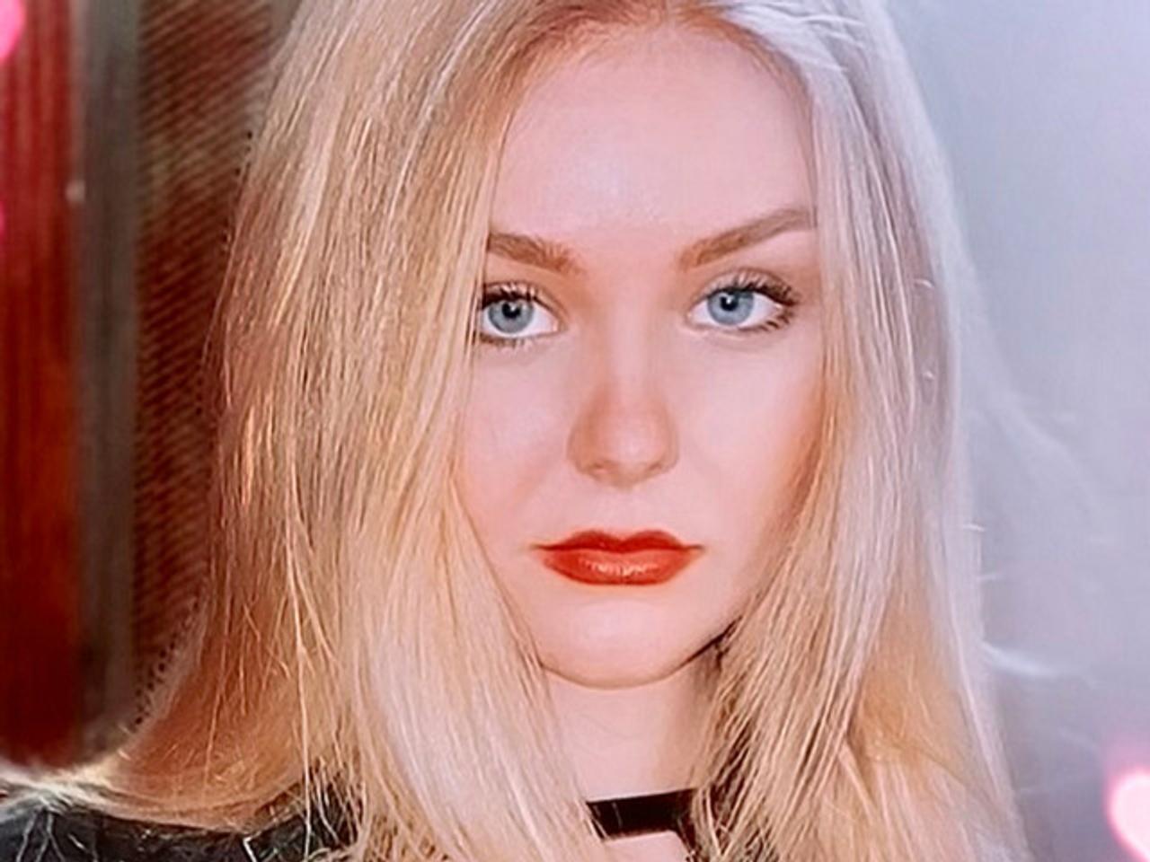 Josefin Strand - 歌手 - 网易云音乐