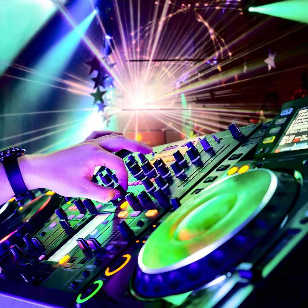 初恋（DJR7版） - R7[DJ] - DJ//一起来 - 电台节目 - 网易云音乐