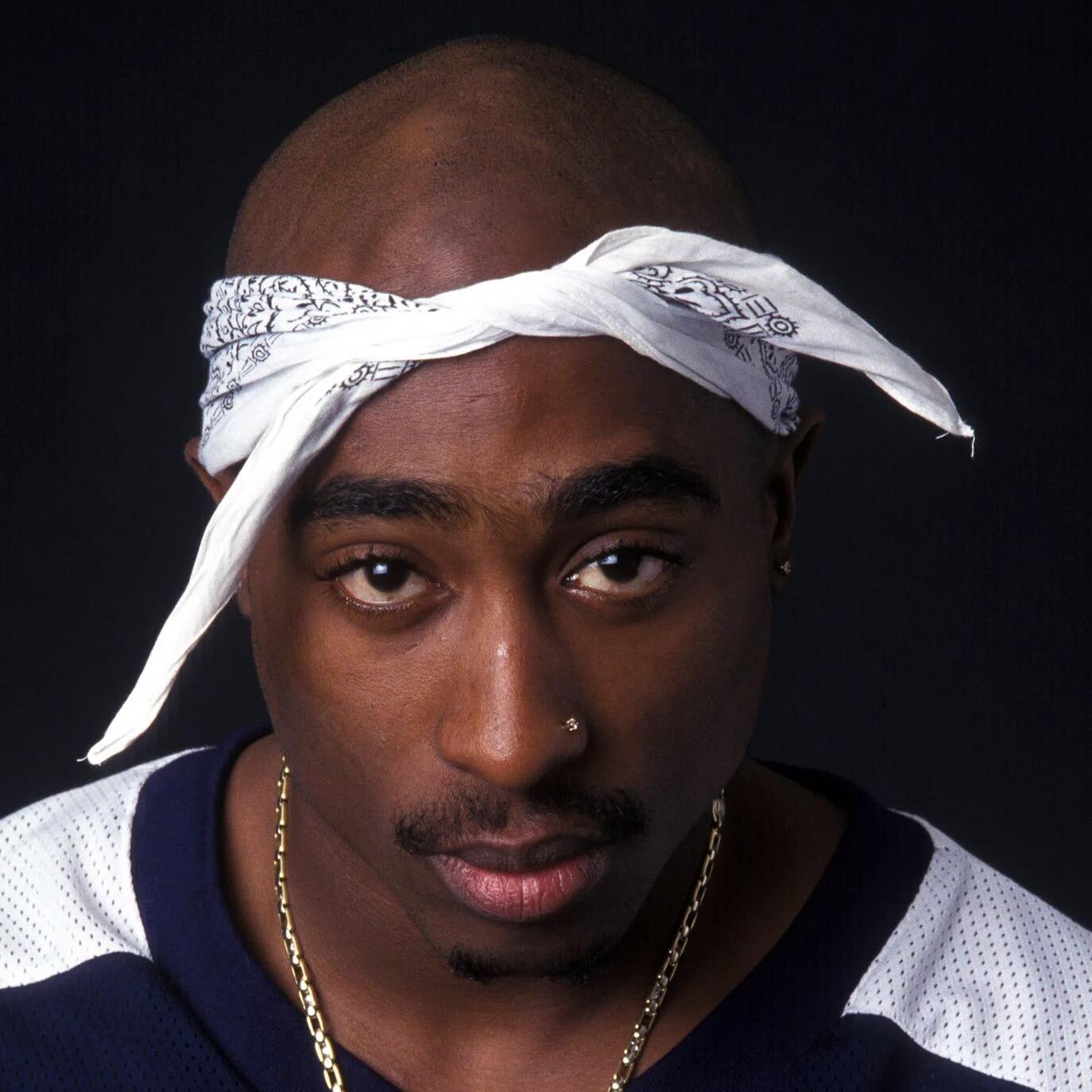 2Pacft.EazyE&IceCube-Tupac is Back 2018 (ChristmasSpecial) - 2Pac Remix ...