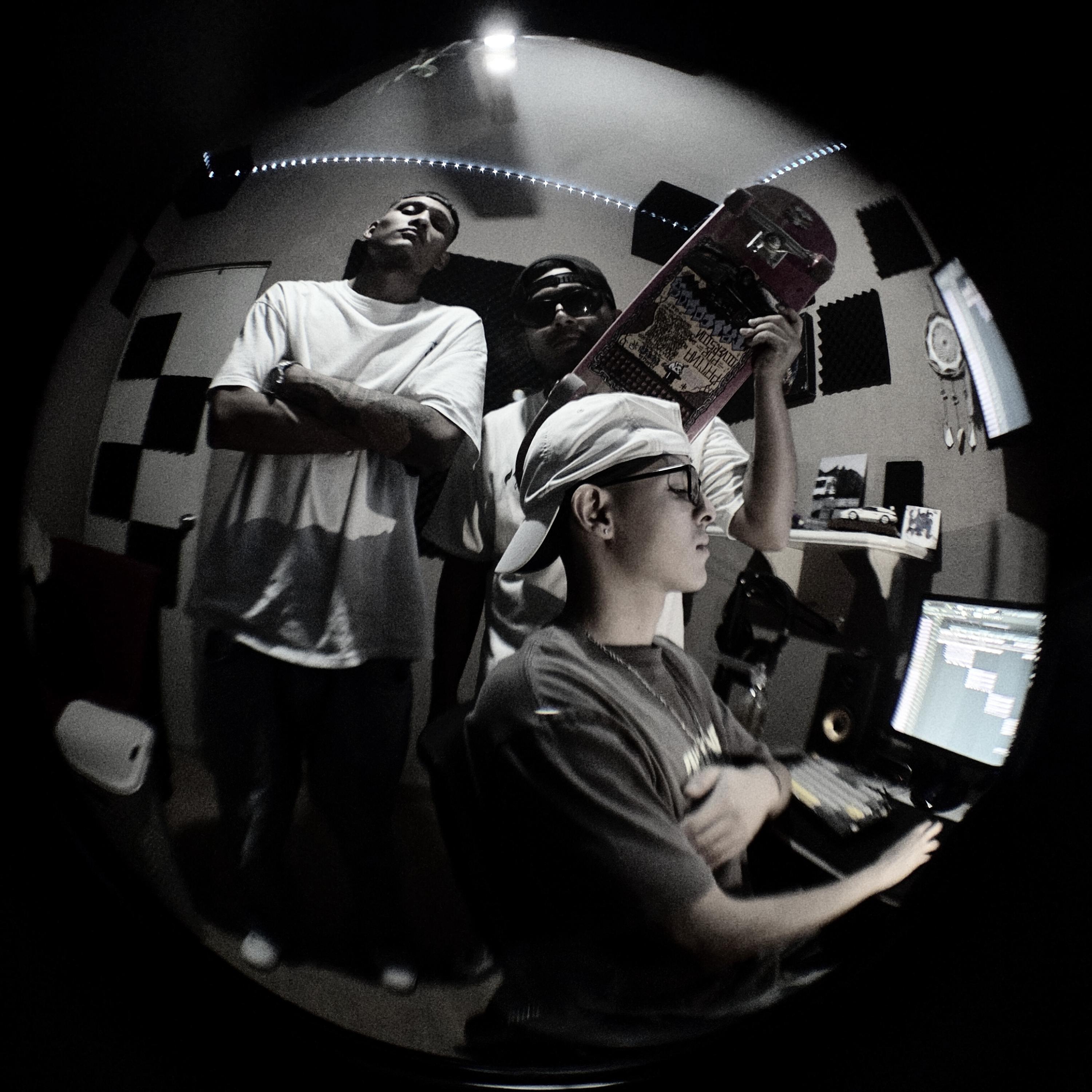 CYPHER: TRIPLE H (feat. Gustavo Martínez & Crew Gangsta) - Ice Boy ...