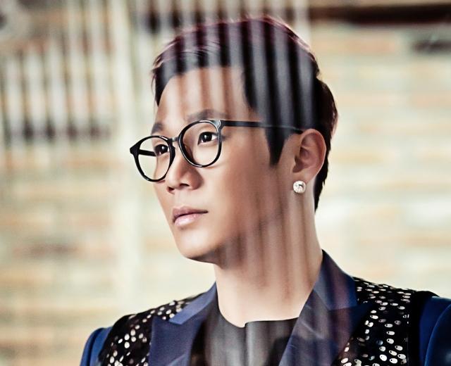 尹民秀（Yoon Min Soo） - 歌手 - 网易云音乐