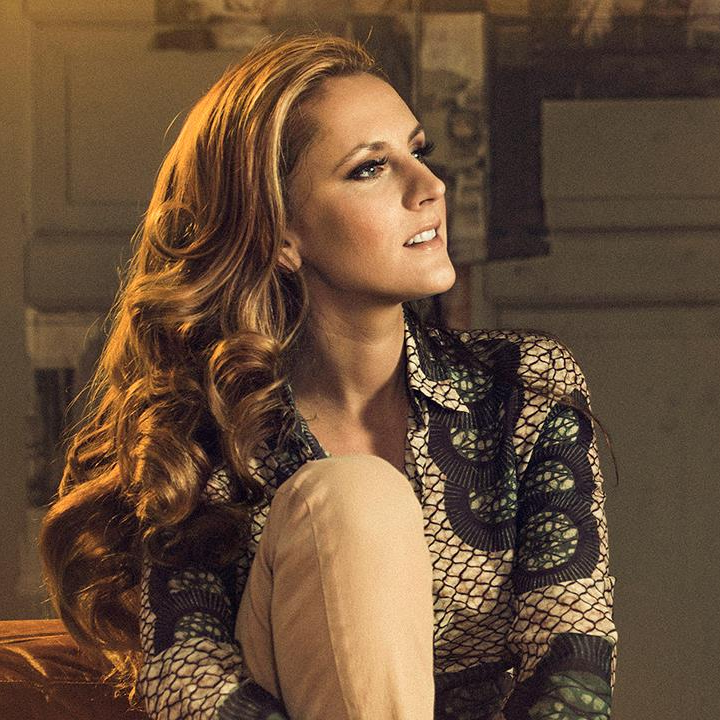 Maria Arredondo - 歌手 - 网易云音乐