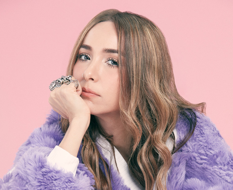 Palmy（อีฟ ปานเจริญ，ปาล์มมี่） - 歌手 - 网易云音乐